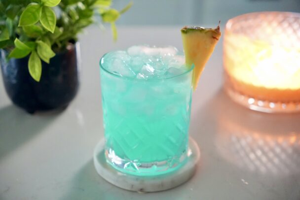 Holy Water Cocktail: A Bright Blue Lemonade Party Drink That’s Easy to Mix