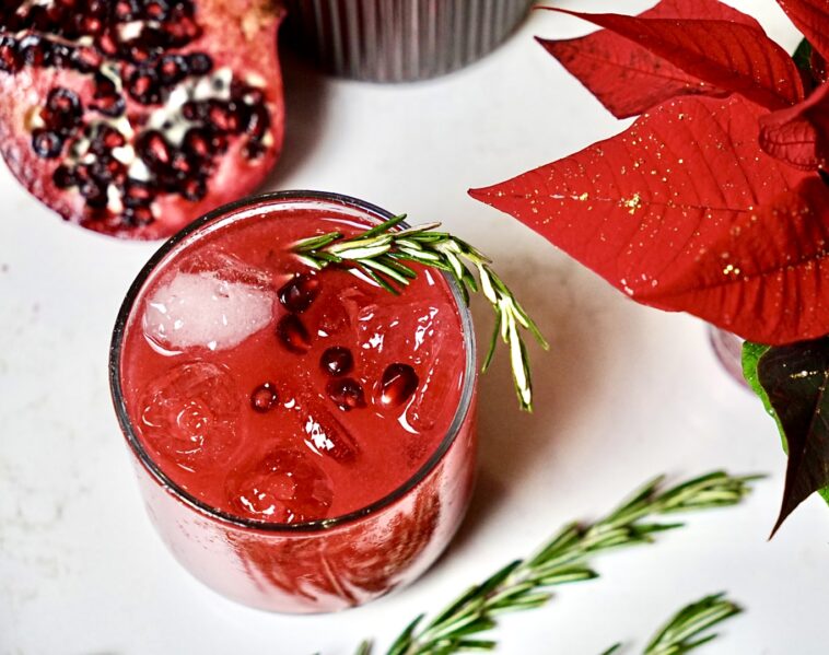Merry Margarita: A Simple Holiday Cocktail With Citrus and Cranberry