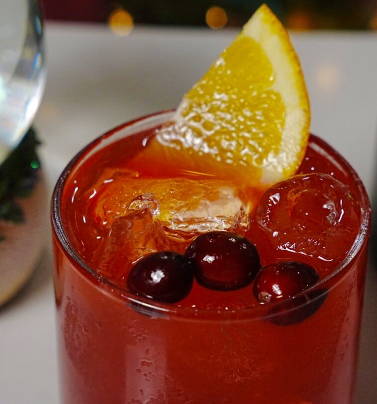 Rudolph’s Tipsy Punch: A Simple and Festive Christmas Recipe