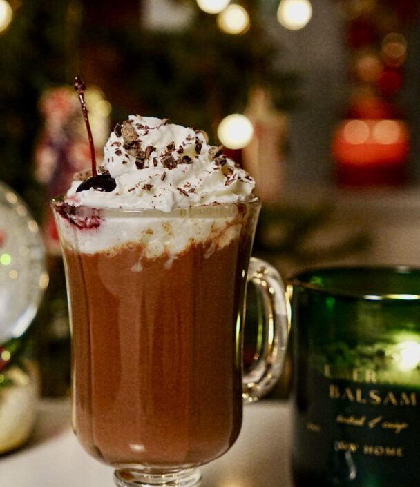 Drunk Reindeer: A Smooth Holiday Recipe for Winter Nights