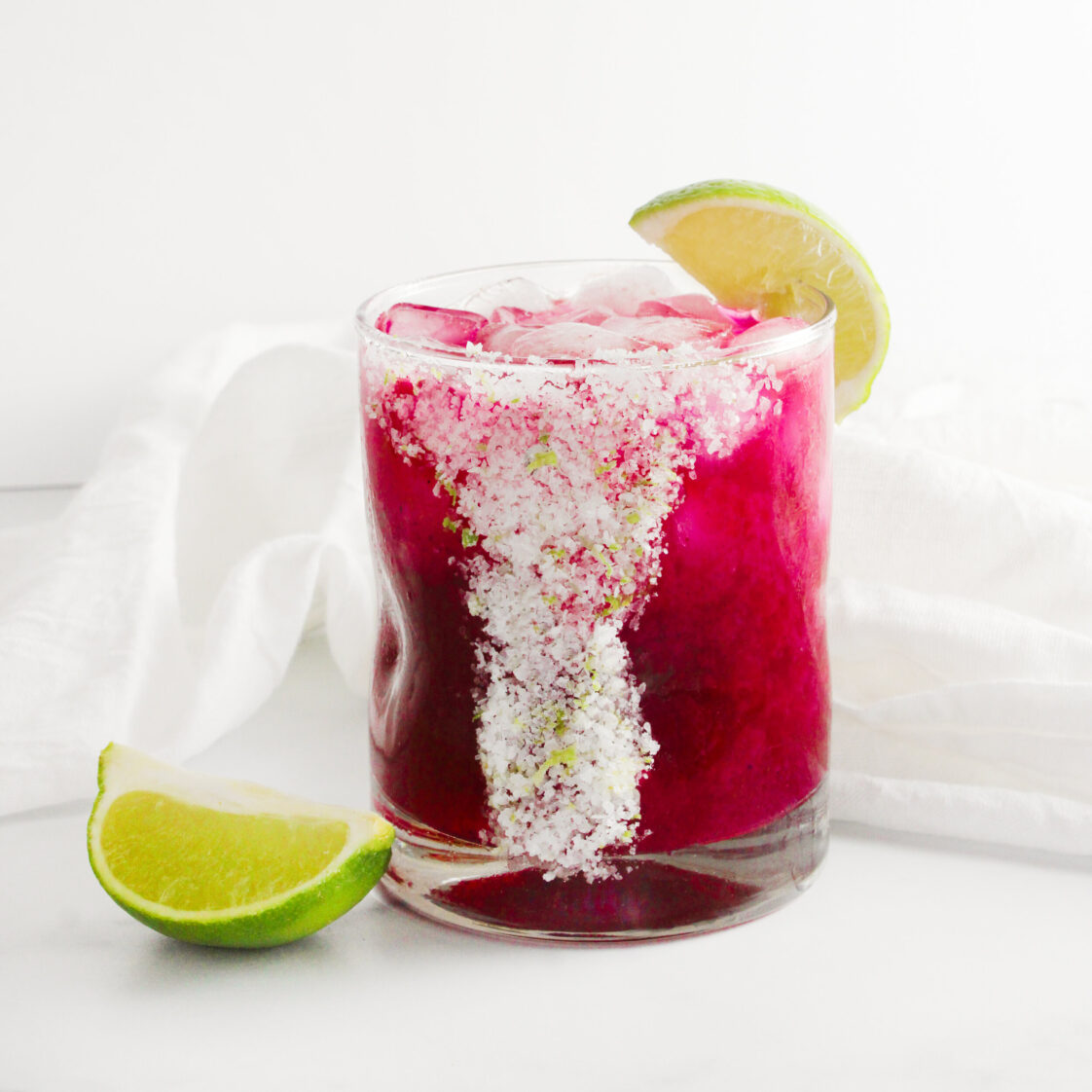 9 Refreshing Dragonfruit Mocktails