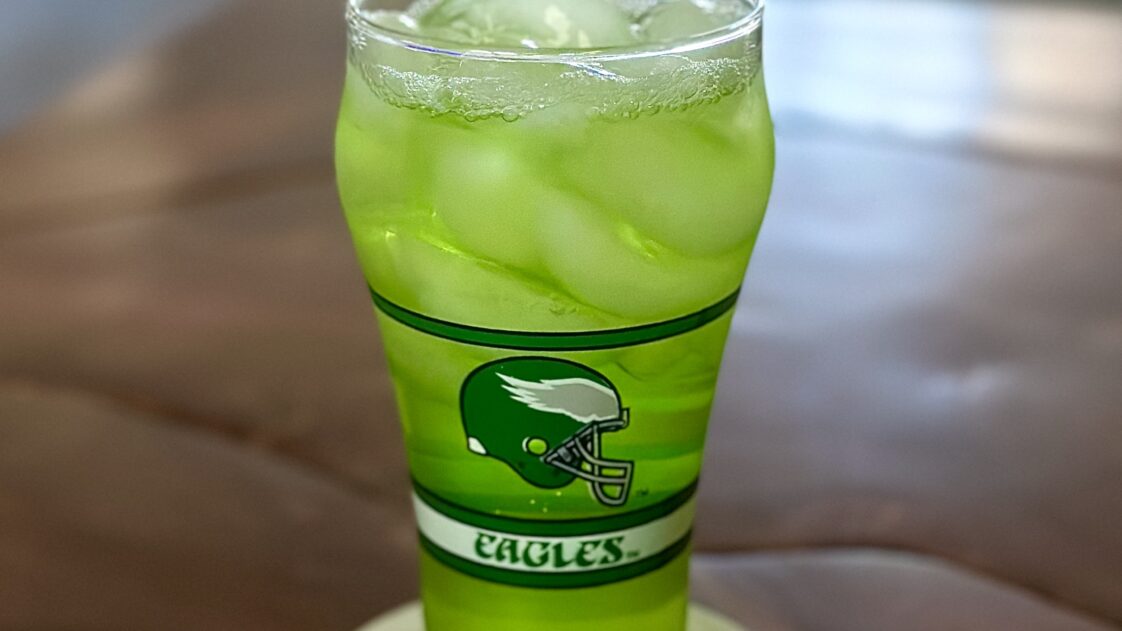 Get Lucky Lemonade: A Bright and Fruity Party Drink That Pops