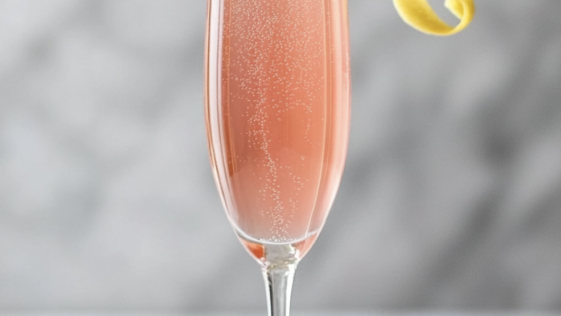 10 Best French Cocktails to Drink
