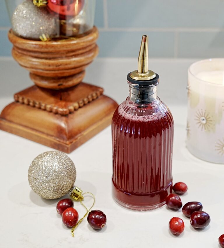 Spiced Cranberry Simple Syrup for Cocktails: A Holiday Recipe You’ll ...