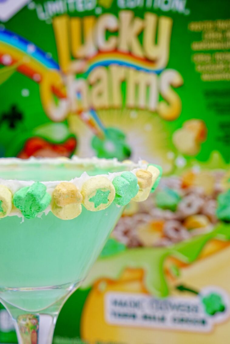 Lucky Charms Martini: A Nostalgic St. Patrick’s Day Cocktail That ...